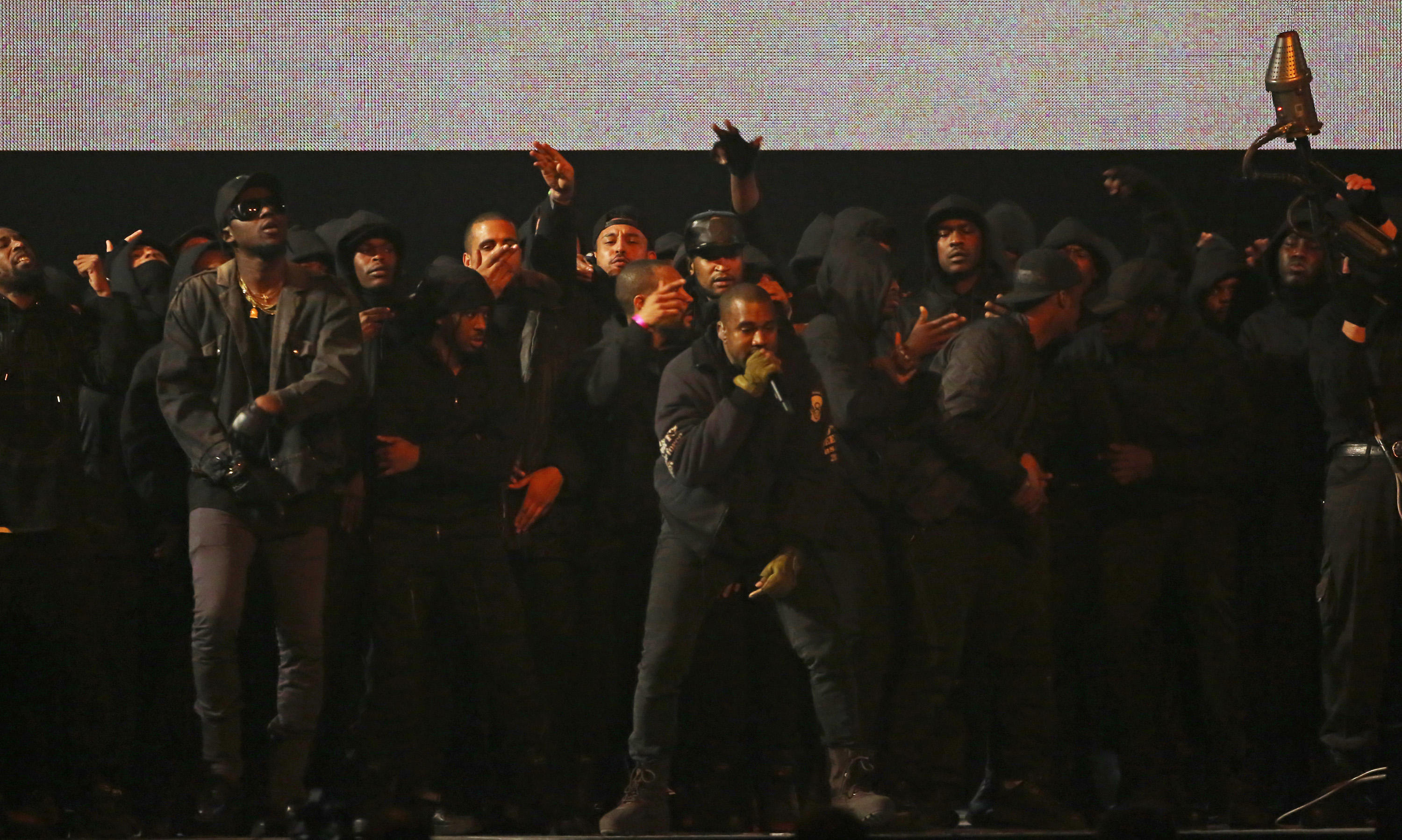 Kanye West-All Day [Live at 2015 Brit Awards] | 101.1 The Wiz