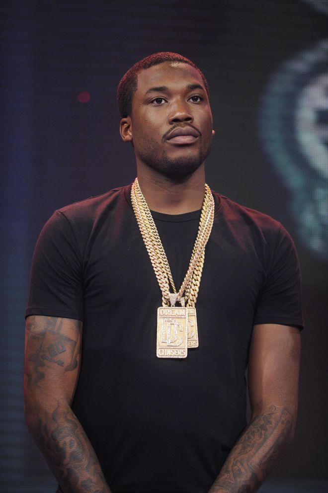Meek Mills Speaks On Being Beat By Police!!! | 101.1 The Wiz